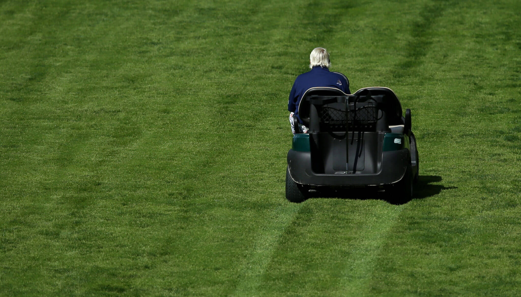 If you think taking a cart in a major is an advantage, think again ...