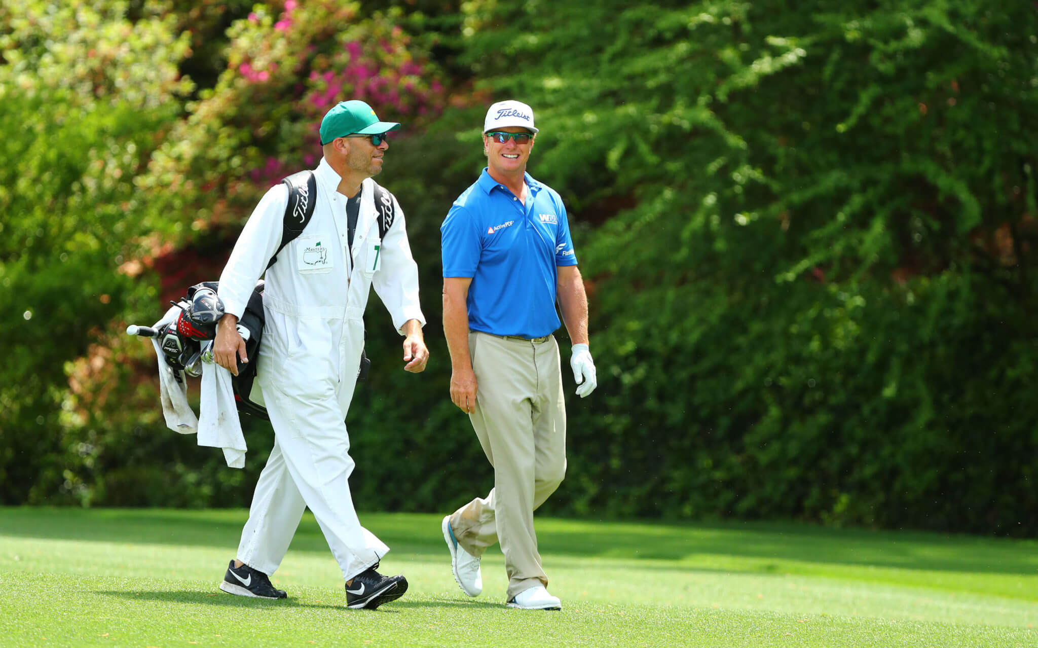 Here's what it’s like for a caddie to take on a new bag on the PGA Tour ...