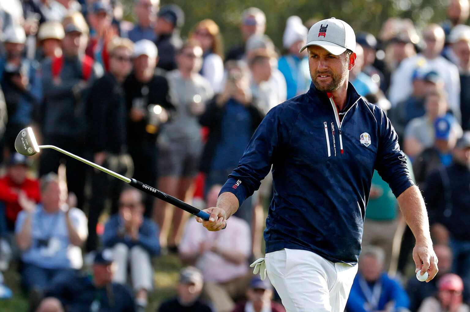 This is how Webb Simpson reacted to caddie Don Donatello being late for ...